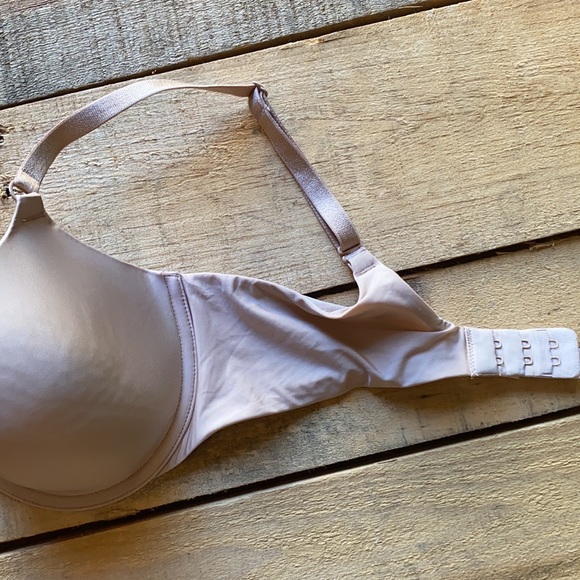 Victoria's Secret | Intimates & Sleepwear | Gently Used Victoria Secret ...